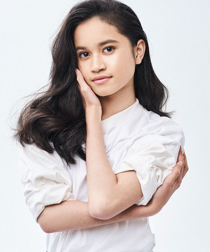 Putri Damia