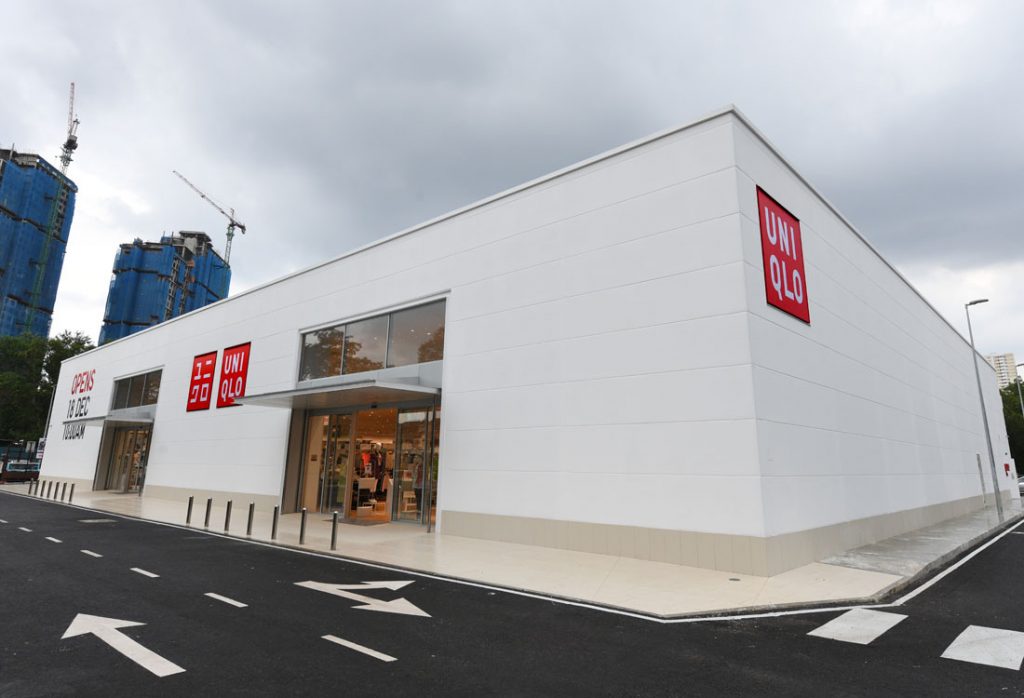UNIQLO DA Square Roadside Store Pertama – Di Sisi Jalan, Luas & Puas!