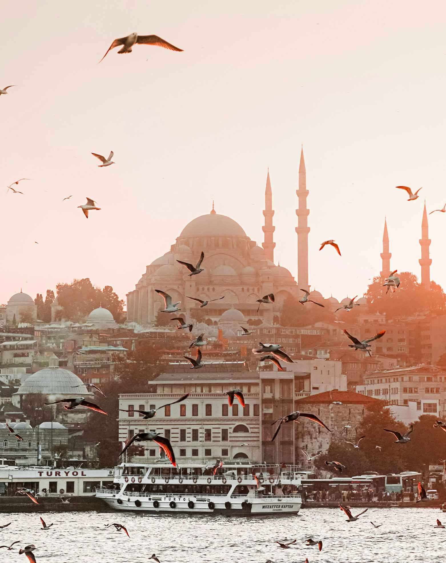 Istanbul dari Malaysia: Penerbangan, Tarikan & Penginapan Hebat